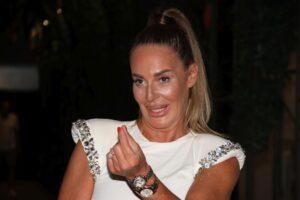 Žurka u ELITI: Ovde su sinoć pale sve maske, zadrugari ponovo OČI U OČI